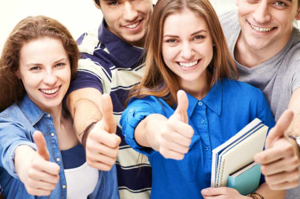 Summer Programs - Futures Abroad